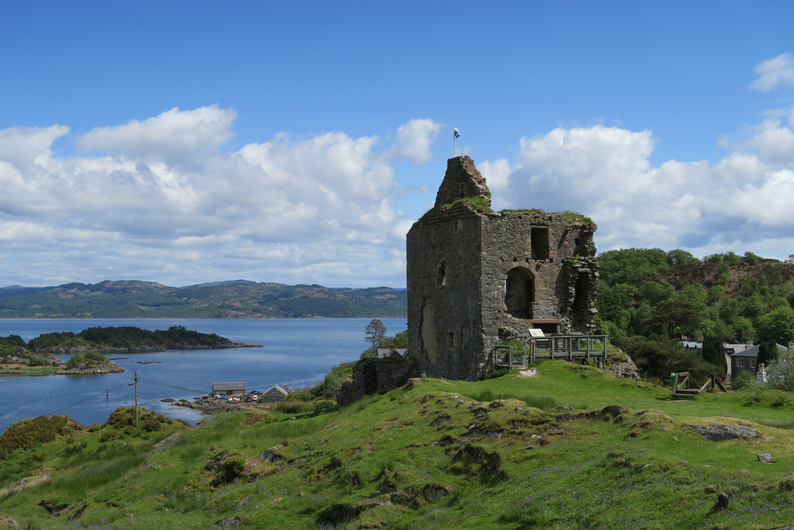 Castles and Whisky Casks - A wee taste of Scotland - Rocking Chair Fuel